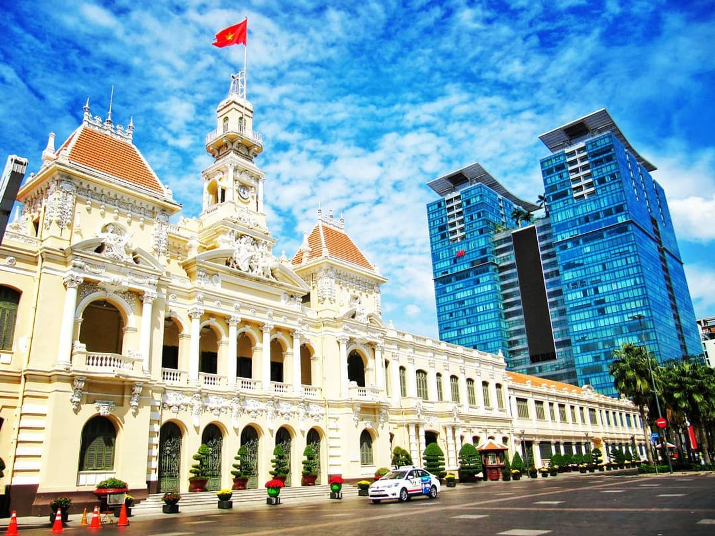 Century-old Ho Chi Minh City Hall to allow visitors for the first time